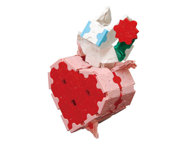 うさぎとハートの小物入れ | つくり方ギャラリー | LaQ （ラキュー） : まったく新しい発想から生まれたパズルブロック